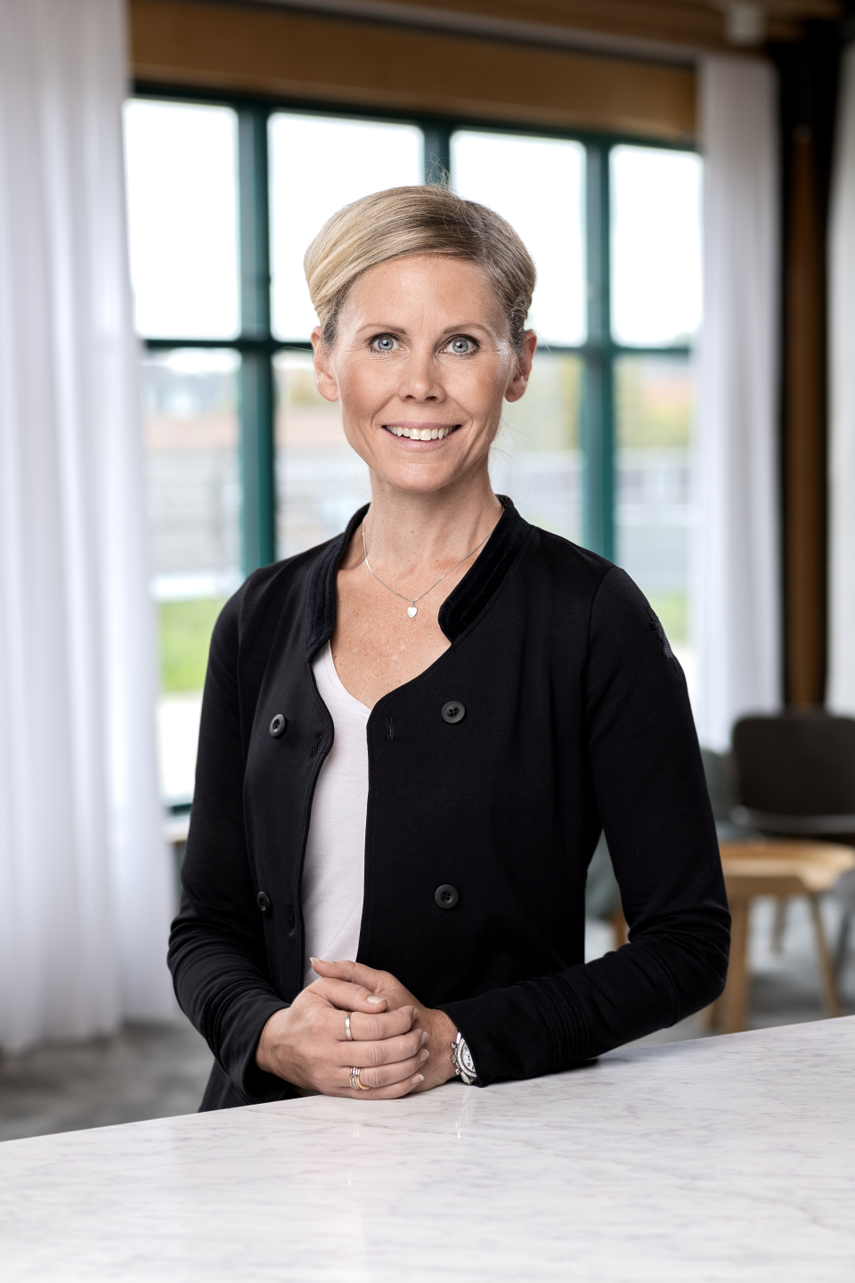 Anna Schreil – The Absolut Group